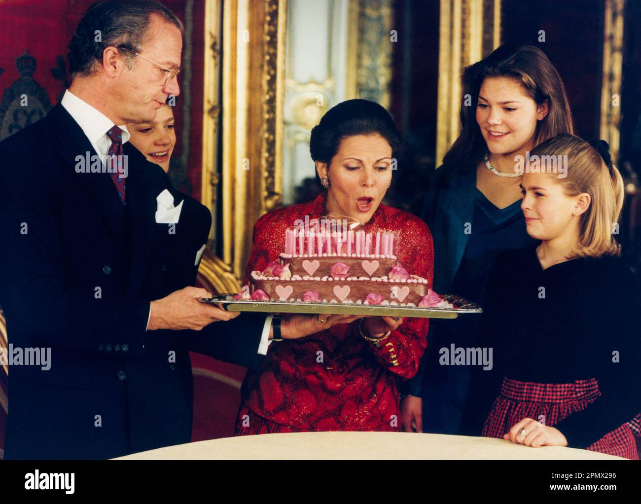 Birthday candels hi-res stock photography and images - Alamy
