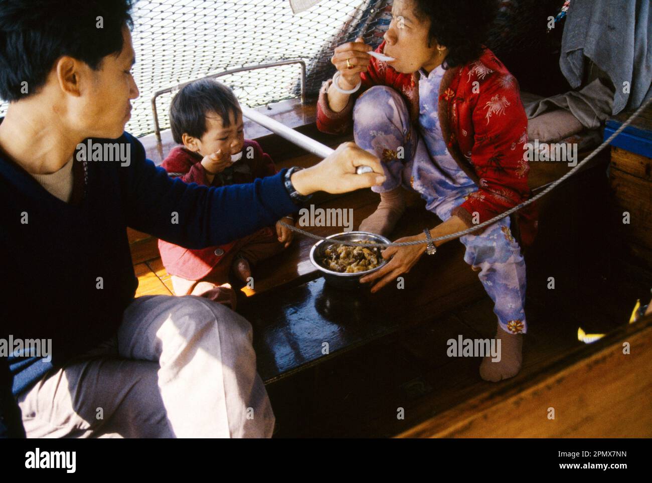 China family meal hi-res stock photography and images - Alamy