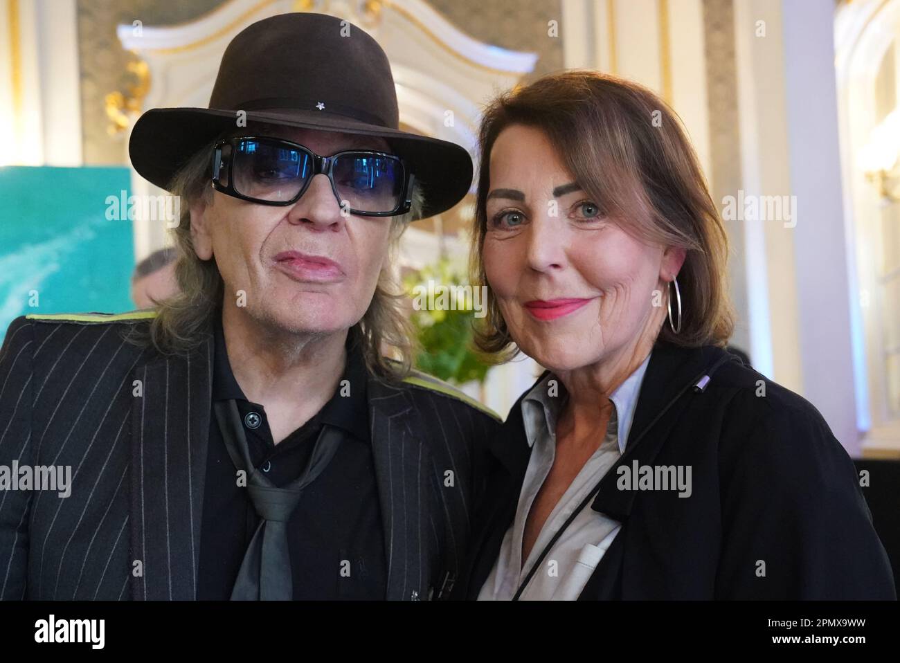 Udo lindenberg apache hi-res stock photography and images - Alamy