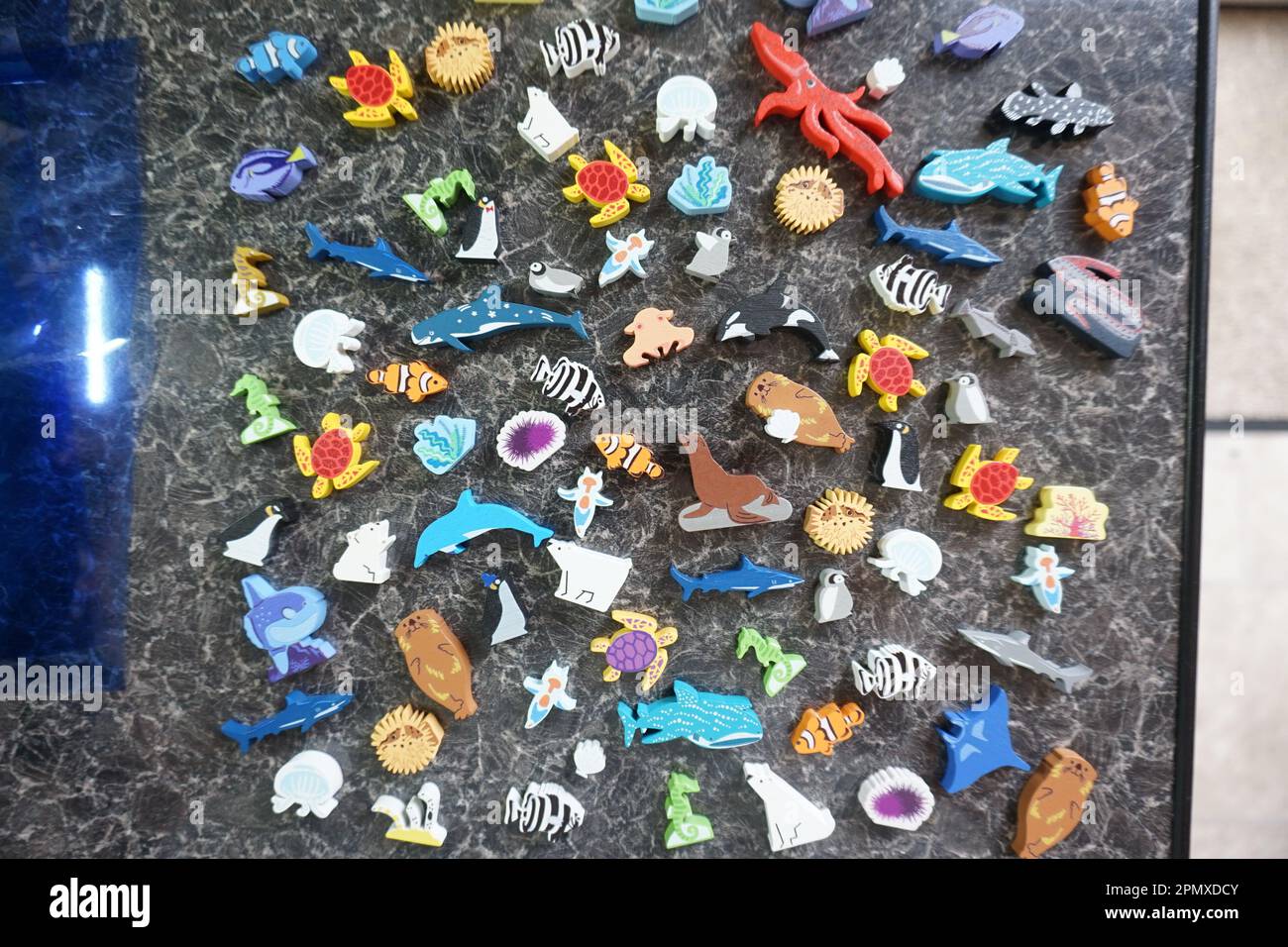 Fish meeples hi-res stock photography and images - Alamy