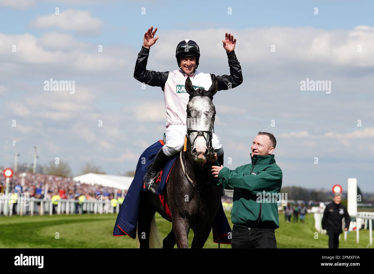 Davy russell irish point hi-res stock photography and images - Alamy