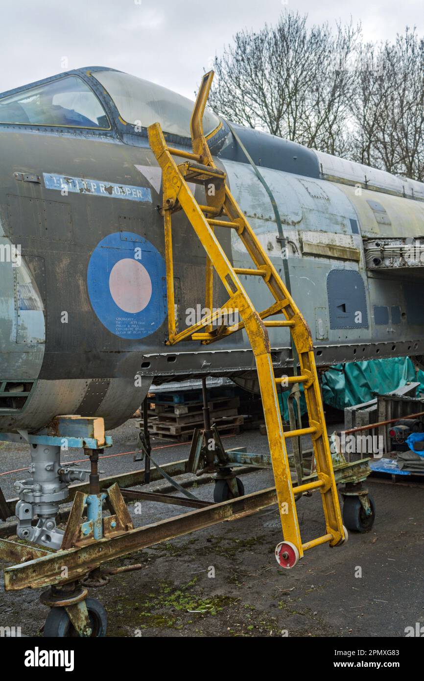 English Electric Lightning F.3 XP706. South Yorkshire Air Museum ...