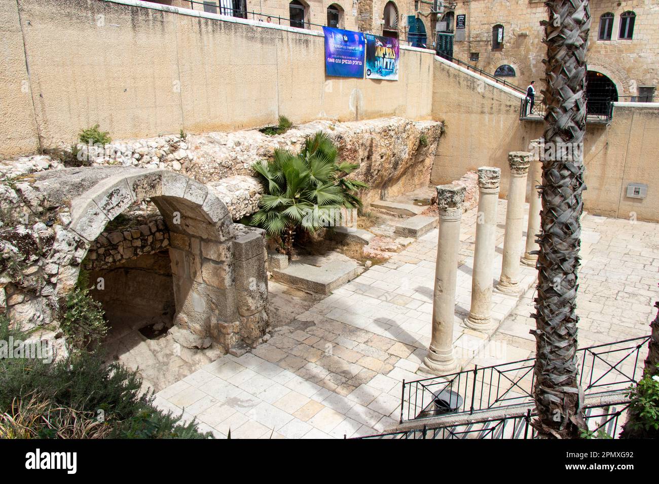 Ancient Roman Cardo street, Jerusalem. Byzantine ruins in the Jewish ...