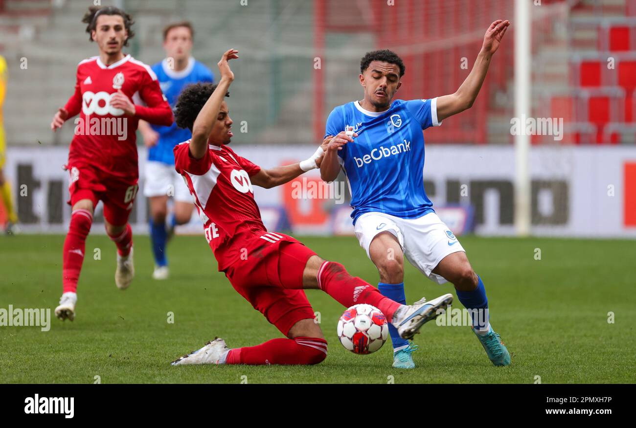 Standard u23 hi-res stock photography and images - Alamy