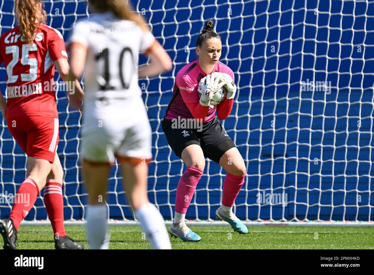 Leuven, Belgium. 15th Apr, 2023. goalkeeper Nicky Evrard (1) of OHL pictured during a female ...