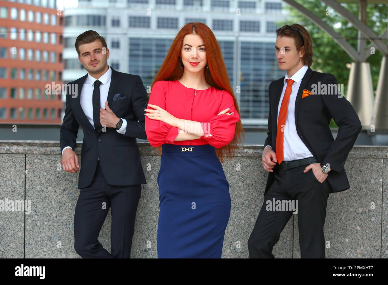 A group of office employees spend time outside at lunchtime Stock Photo ...
