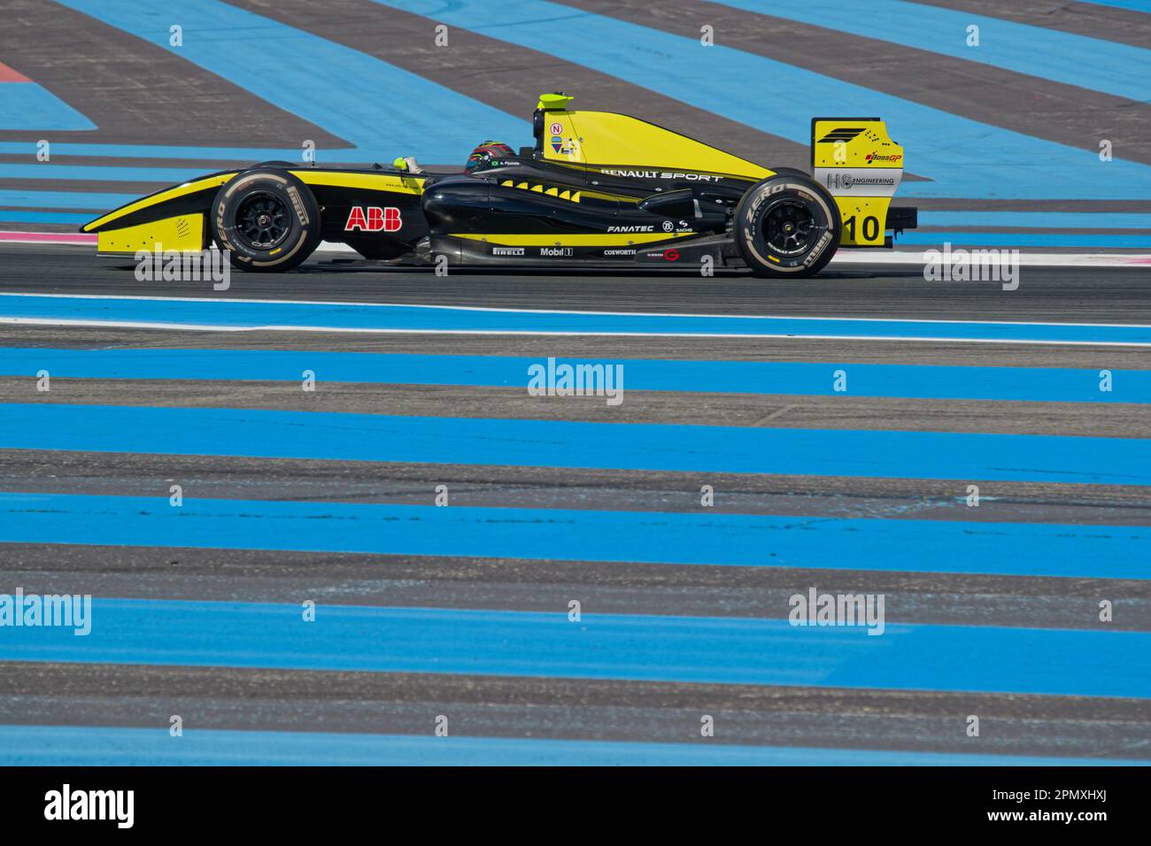 LE CASTELLET, FRANCE, April 8, 2023 : Ancient Formula One car on track ...