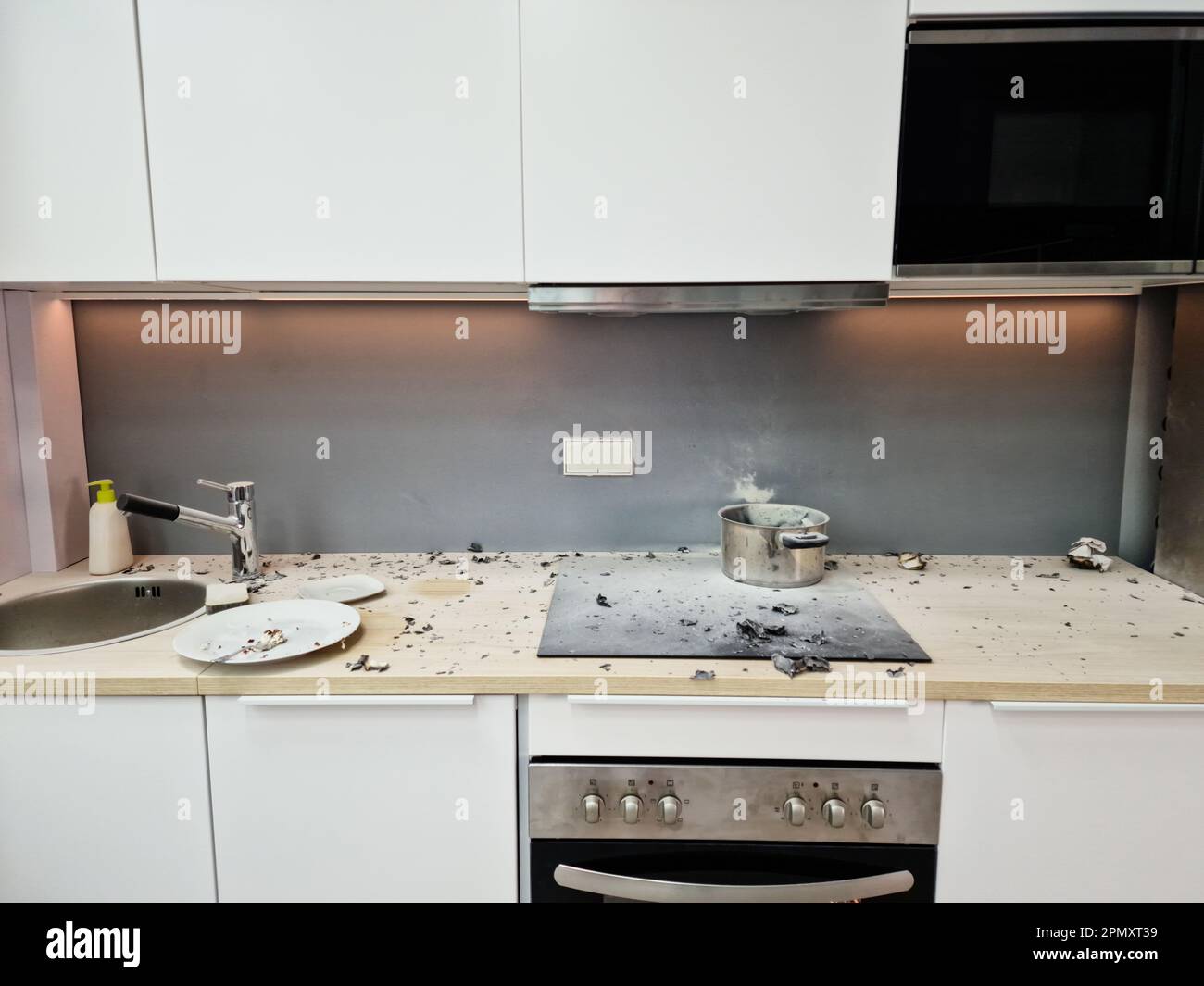 Indoor cleaning hi-res stock photography and images - Alamy