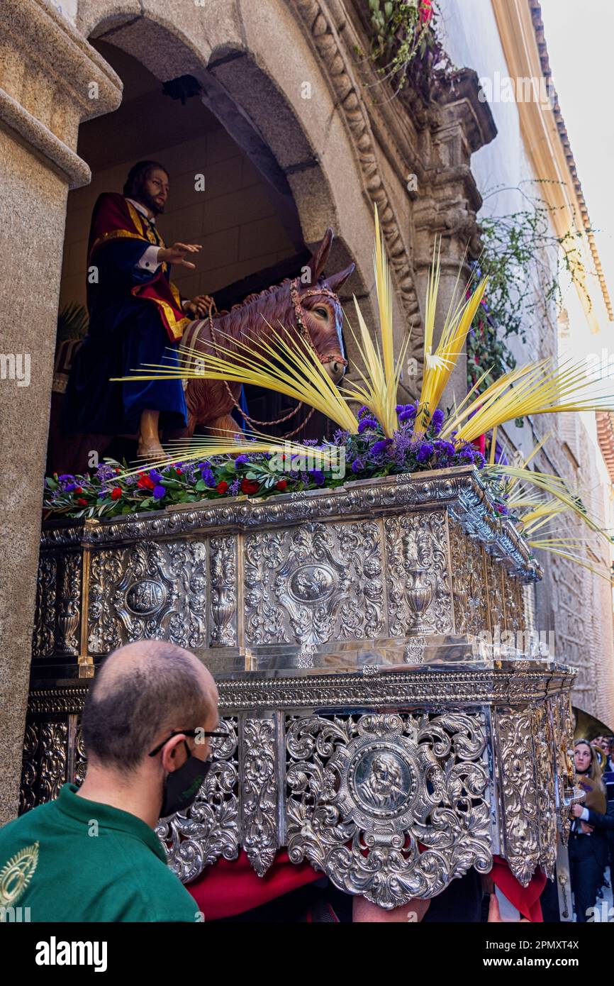 Little illustrious faces hi-res stock photography and images - Alamy