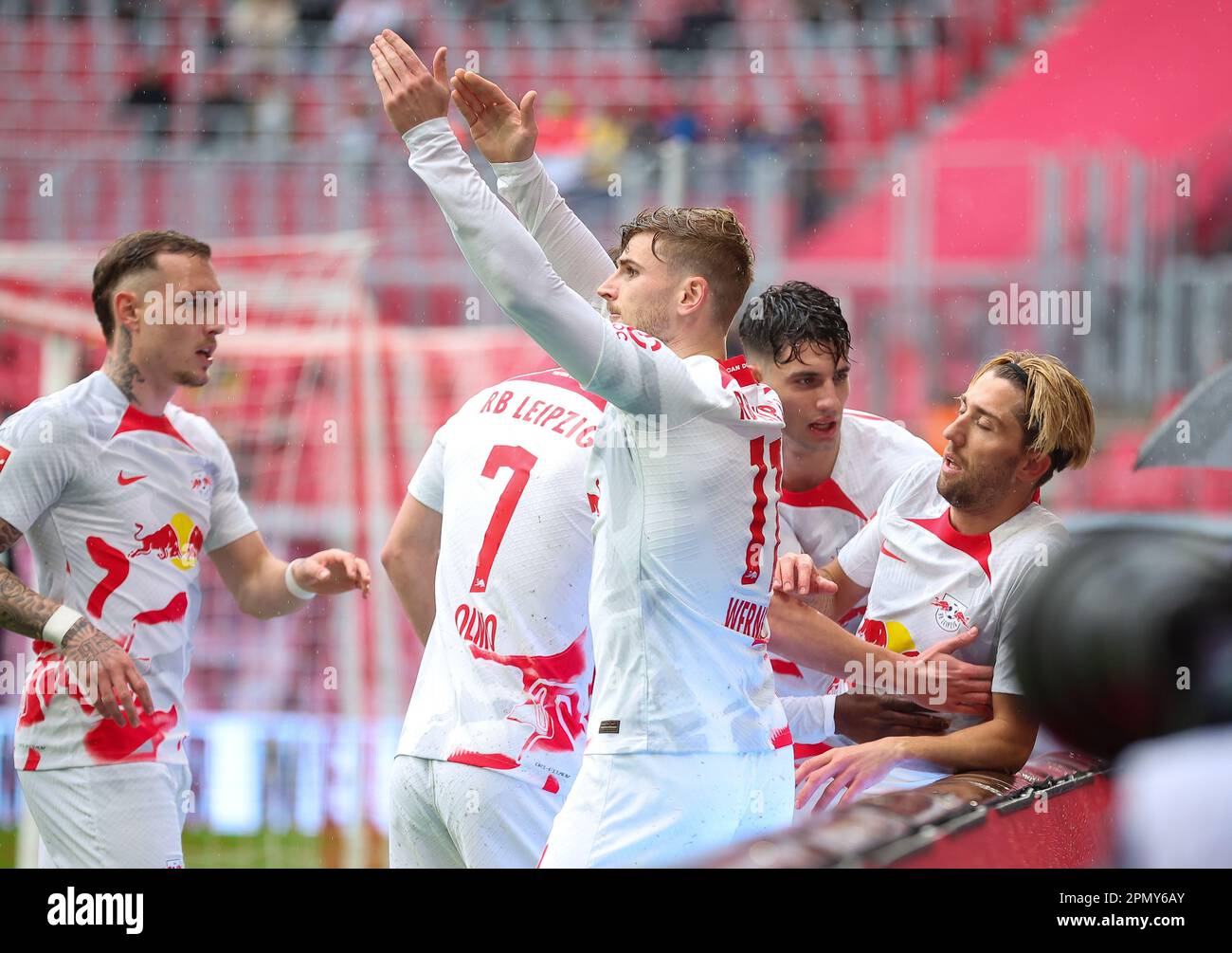 Leipzig, Germany. 15th Apr, 2023. Soccer: Bundesliga, Matchday 28, RB ...