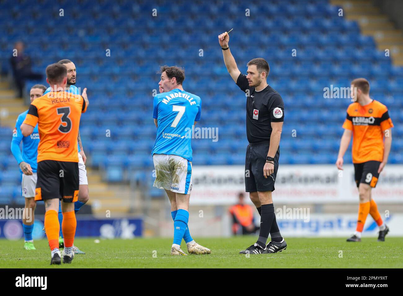 Ben atkinson referee hi-res stock photography and images - Alamy