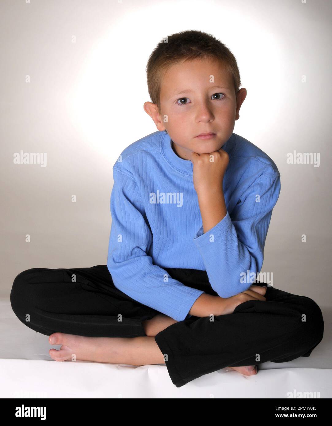 Portrait of a young boy Stock Photo - Alamy