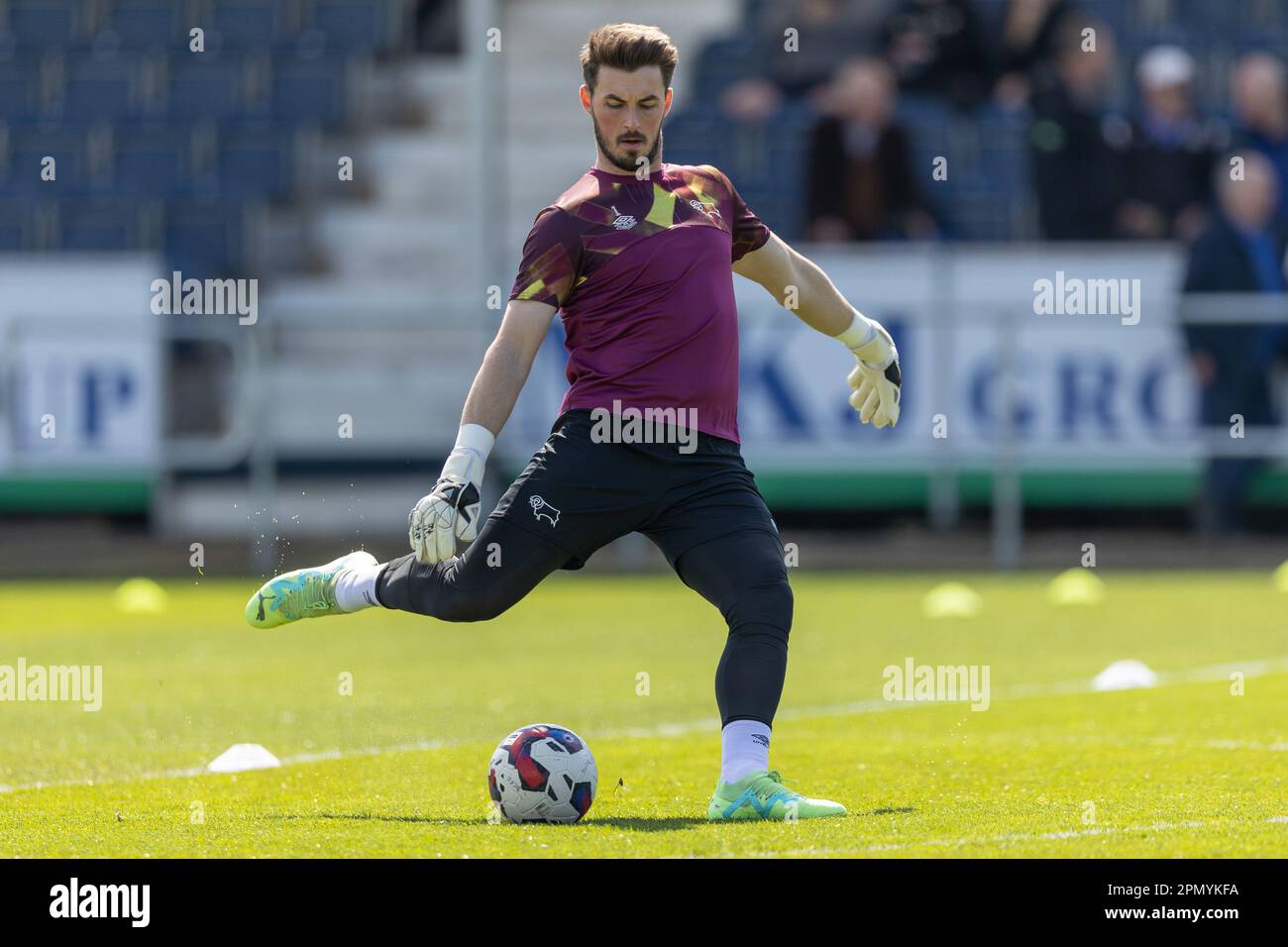 Joe Wildsmith #1 of Derby County warming up during the Sky Bet League 1 ...