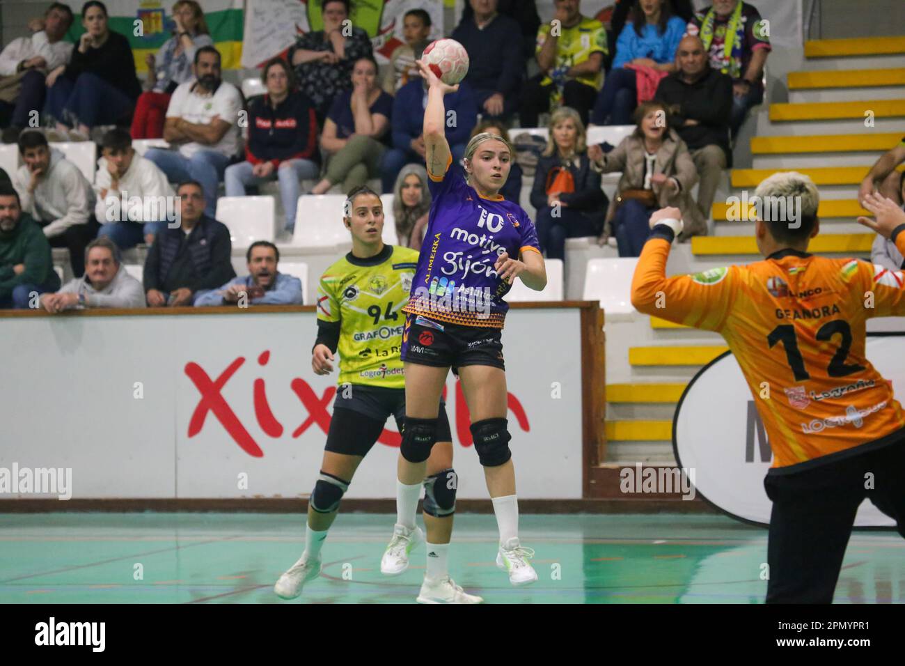 Pabellon de deportes la arena hi-res stock photography and images - Alamy
