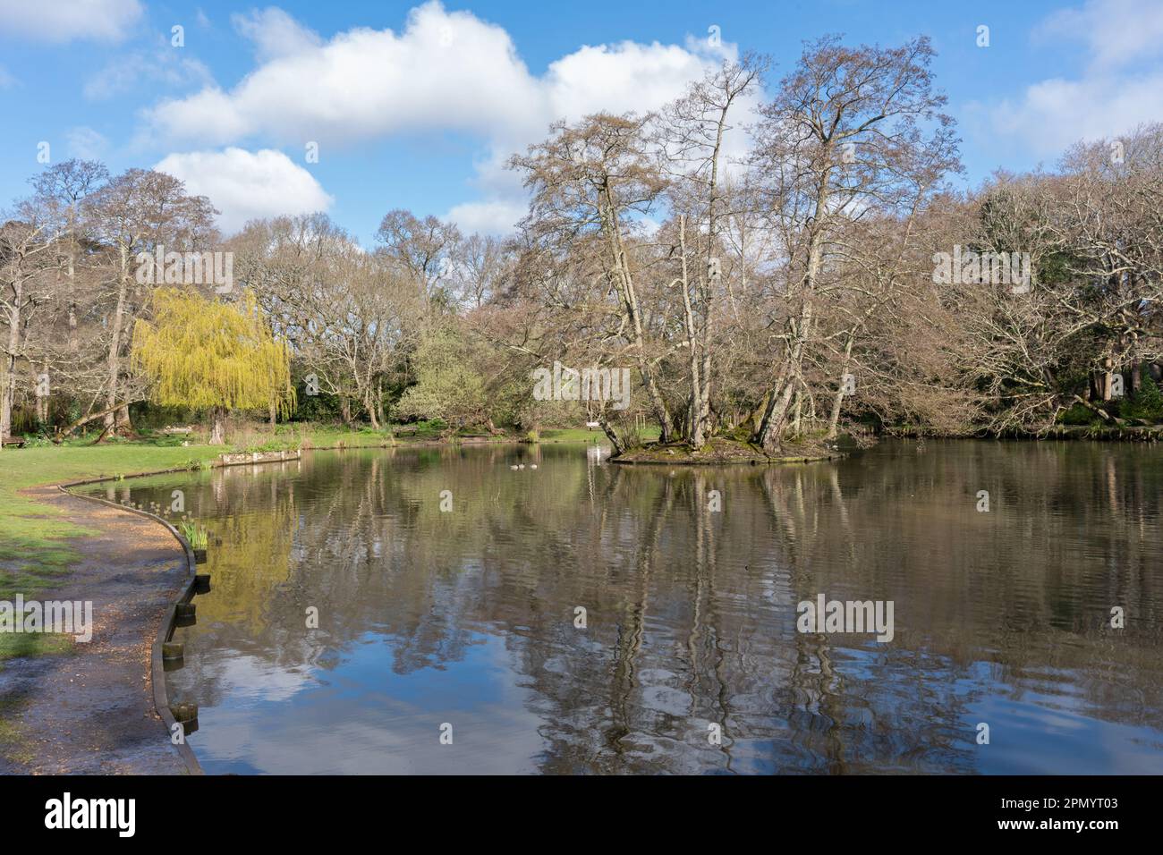 New milton lake hi-res stock photography and images - Alamy