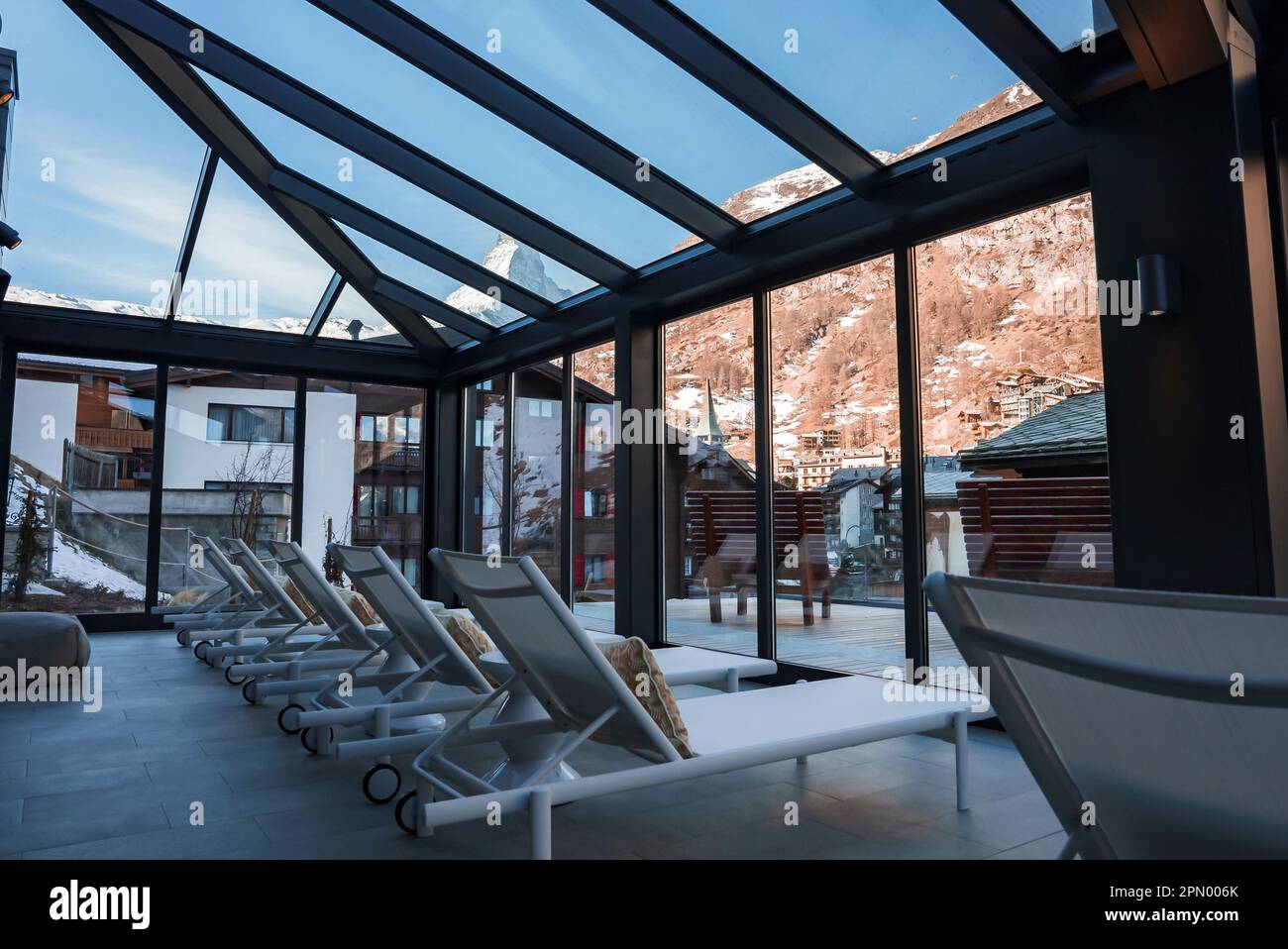 Skylight windows hi-res stock photography and images - Alamy