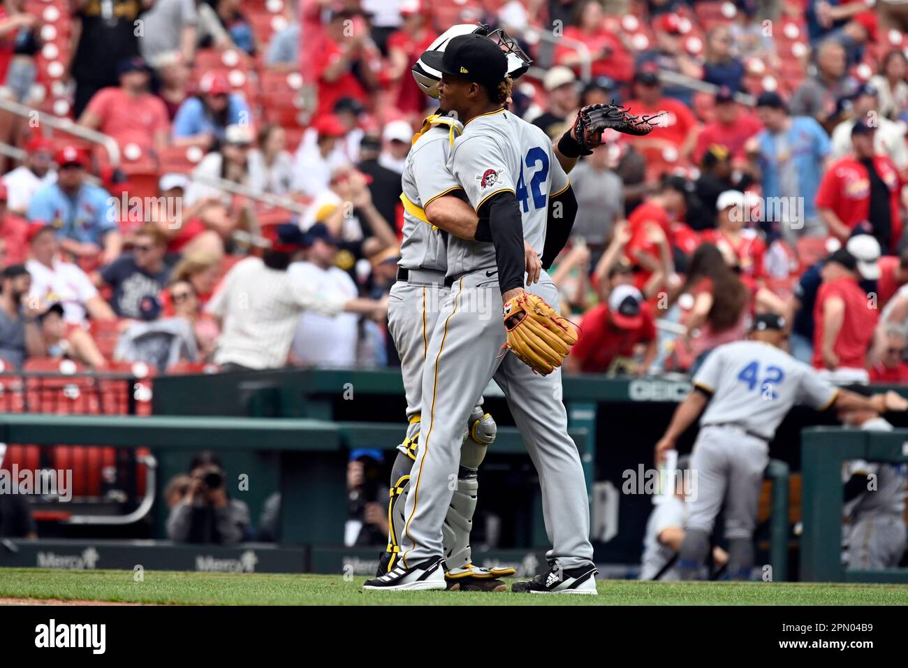 Pittsburgh Pirates relief pitcher Dauri Moreta, right, hugs catcher ...