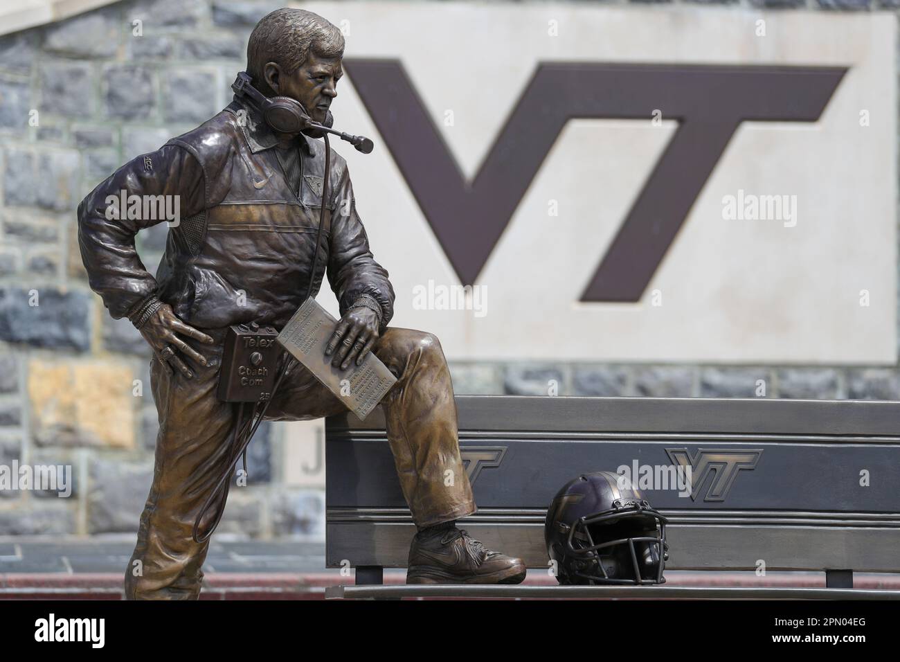 Atkins statue hi-res stock photography and images - Alamy