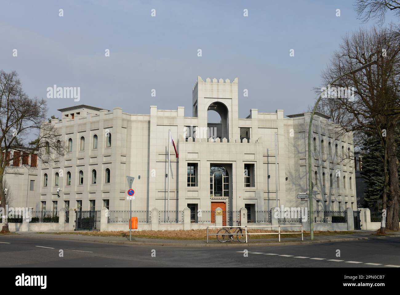 Qatar Embassy, Hagenstrasse, Grunewald, Berlin, Germany Stock Photo - Alamy