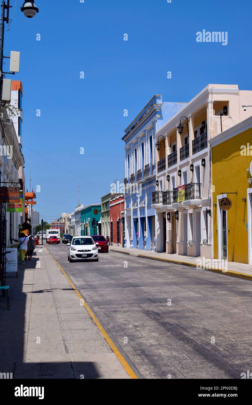 A street in the colorful city of Merida, Yucatan, Mexico Stock Photo ...