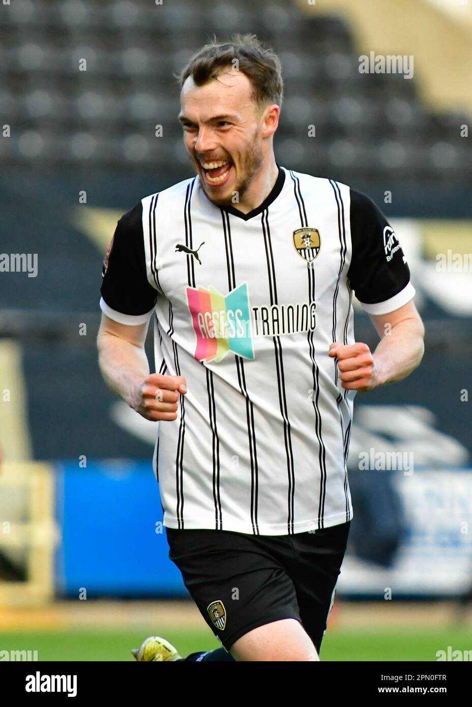 Sam austin notts county hi-res stock photography and images - Alamy