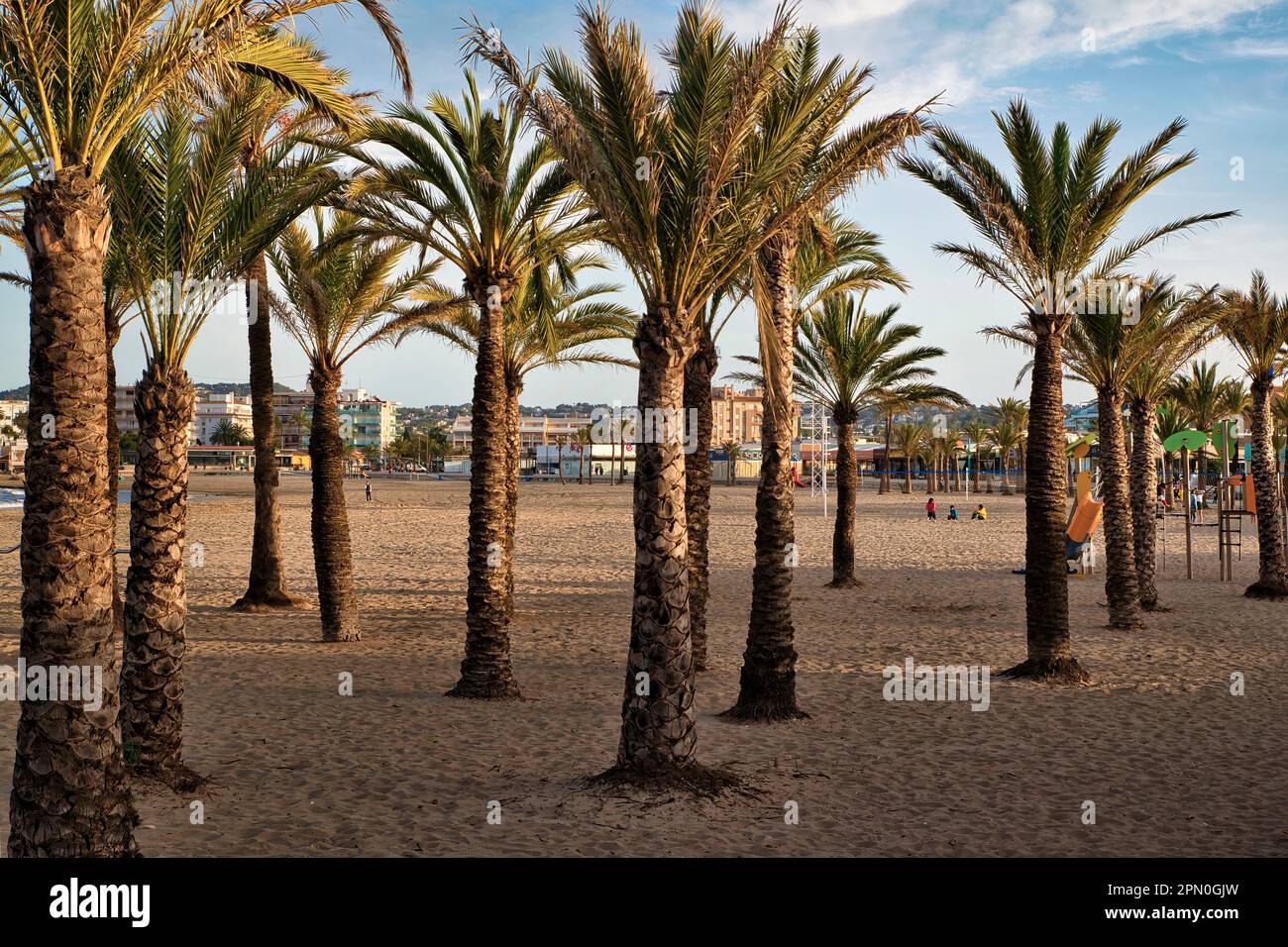 Platja de l'Arenal (Arenal Beach (La Ampolla) in the Fangar Bay ...