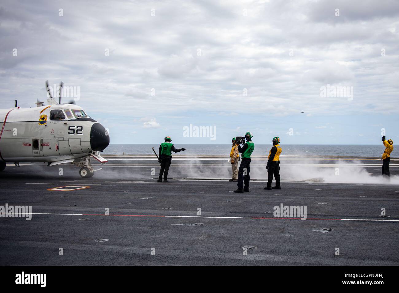 230404-N-OB471-1014 ATLANTIC OCEAN (April 4, 2023) Sailors prepare to ...