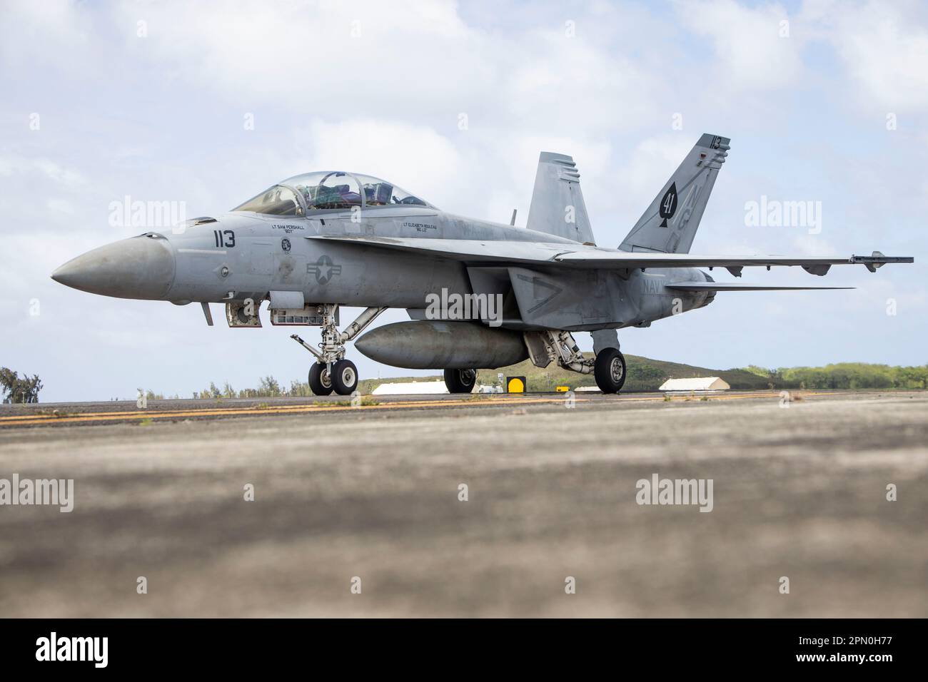 A U.S. Navy F/A-18F Super Hornet, assigned to Strike Fighter Squadron ...