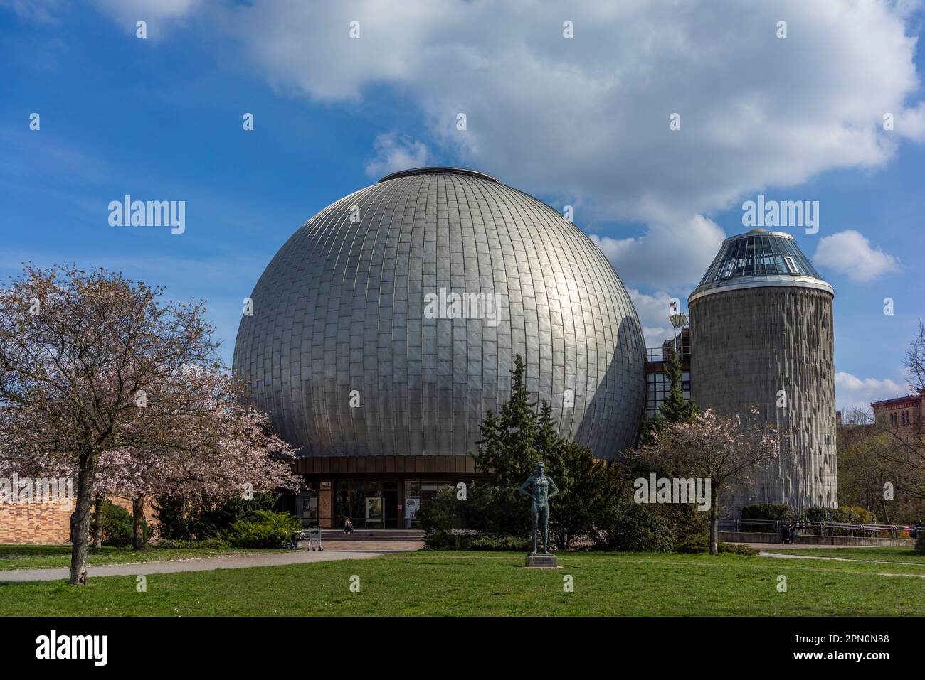 Dome of the Zeiss Major Planetarium (Zeiss-Großplanetarium ...