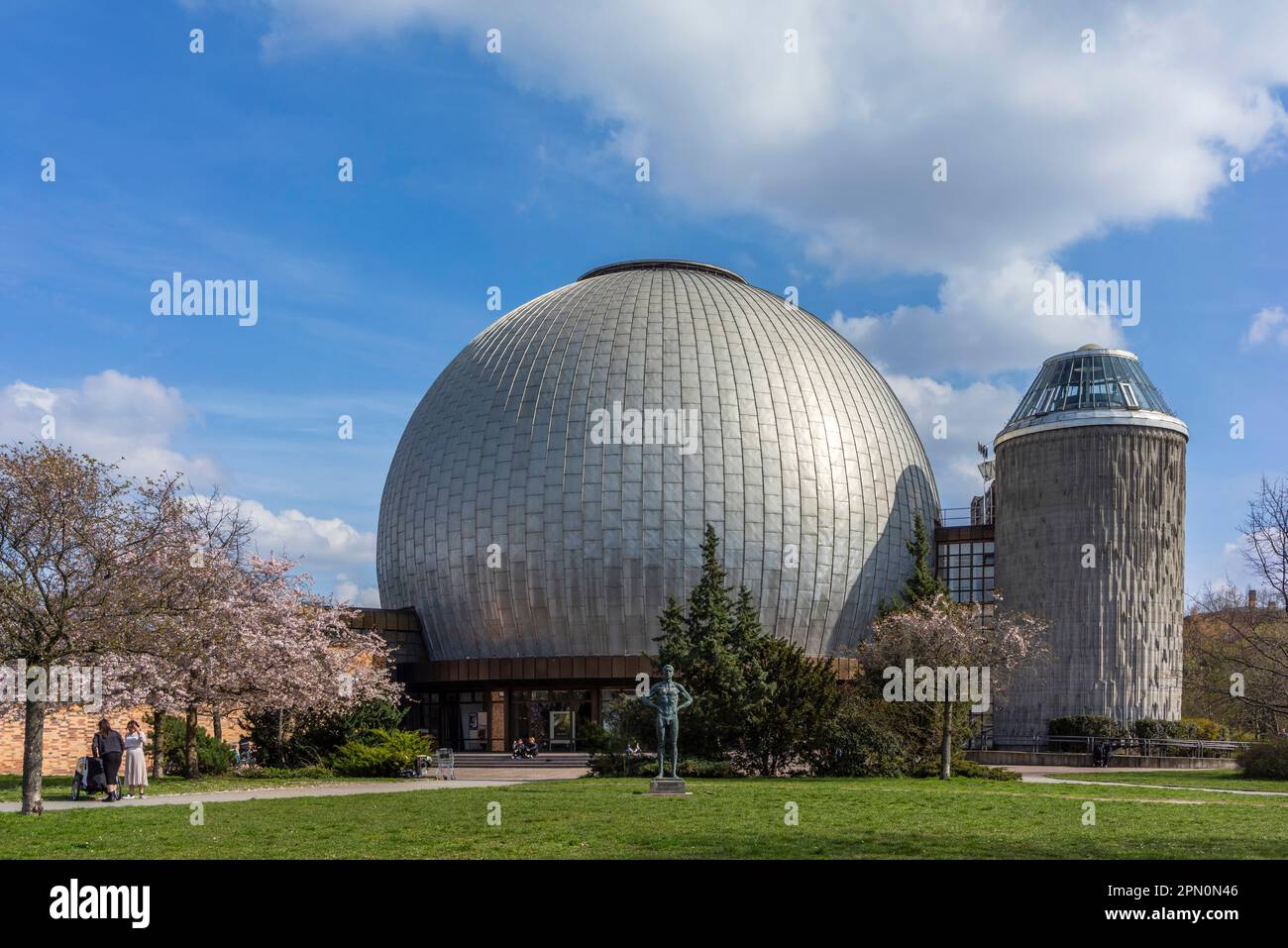 Dome of the Zeiss Major Planetarium (Zeiss-Großplanetarium ...