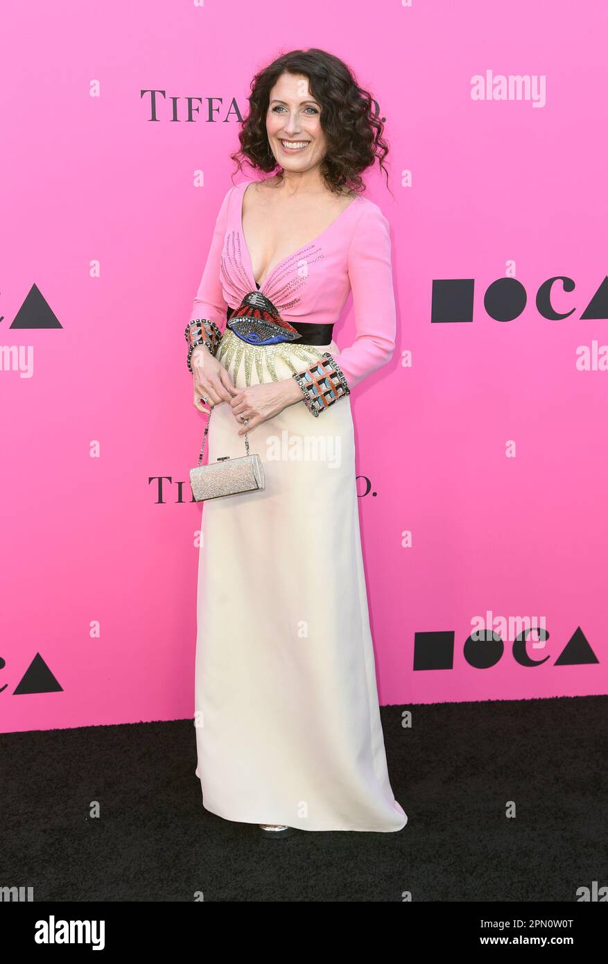 Lisa Edelstein arrives at the Museum of Contemporary Art (MOCA) Gala on ...