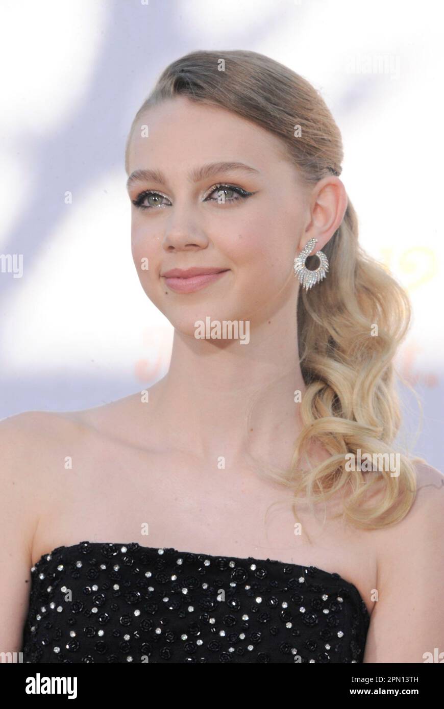 Los Angeles, CA. 15th Apr, 2023. Elle Graham at arrivals for ARE YOU ...