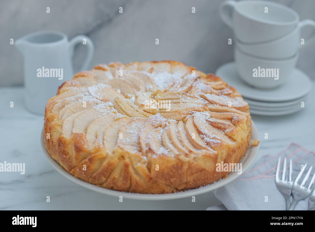 Home made Apple Pie with fresh red apple Stock Photo - Alamy