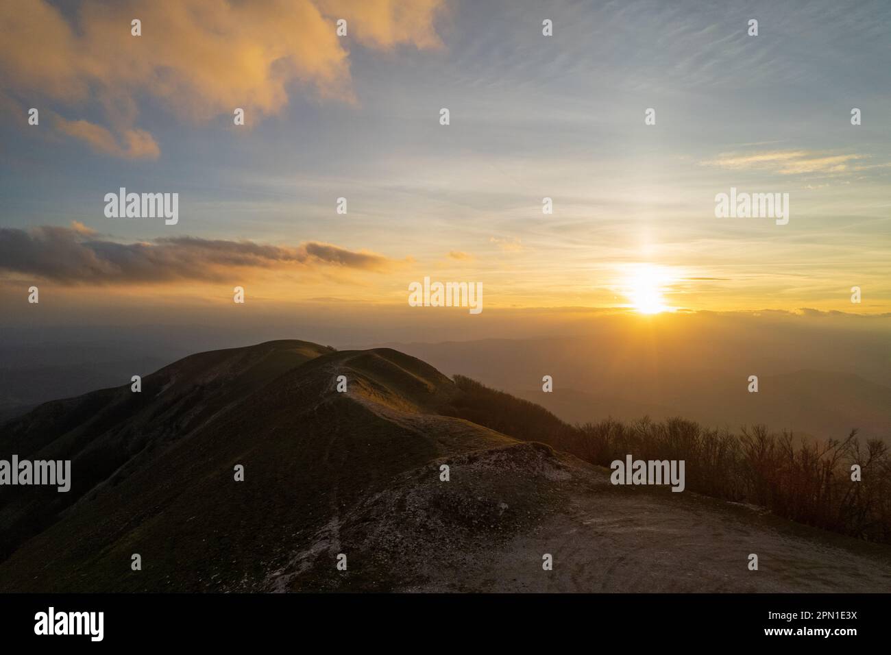 Monte nerone italy hi-res stock photography and images - Alamy