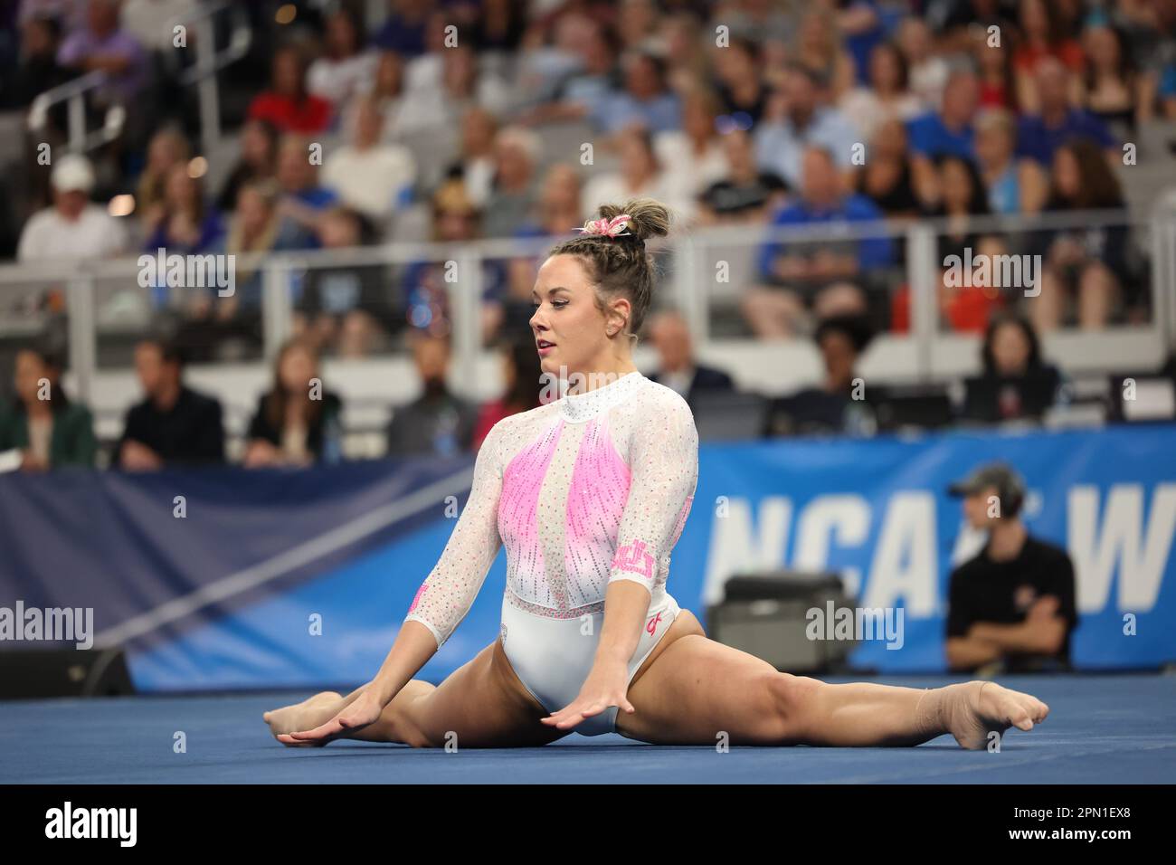 Fort Worth, Texas, USA. 15th Apr, 2023. Jaylene Gilstrap (University of ...