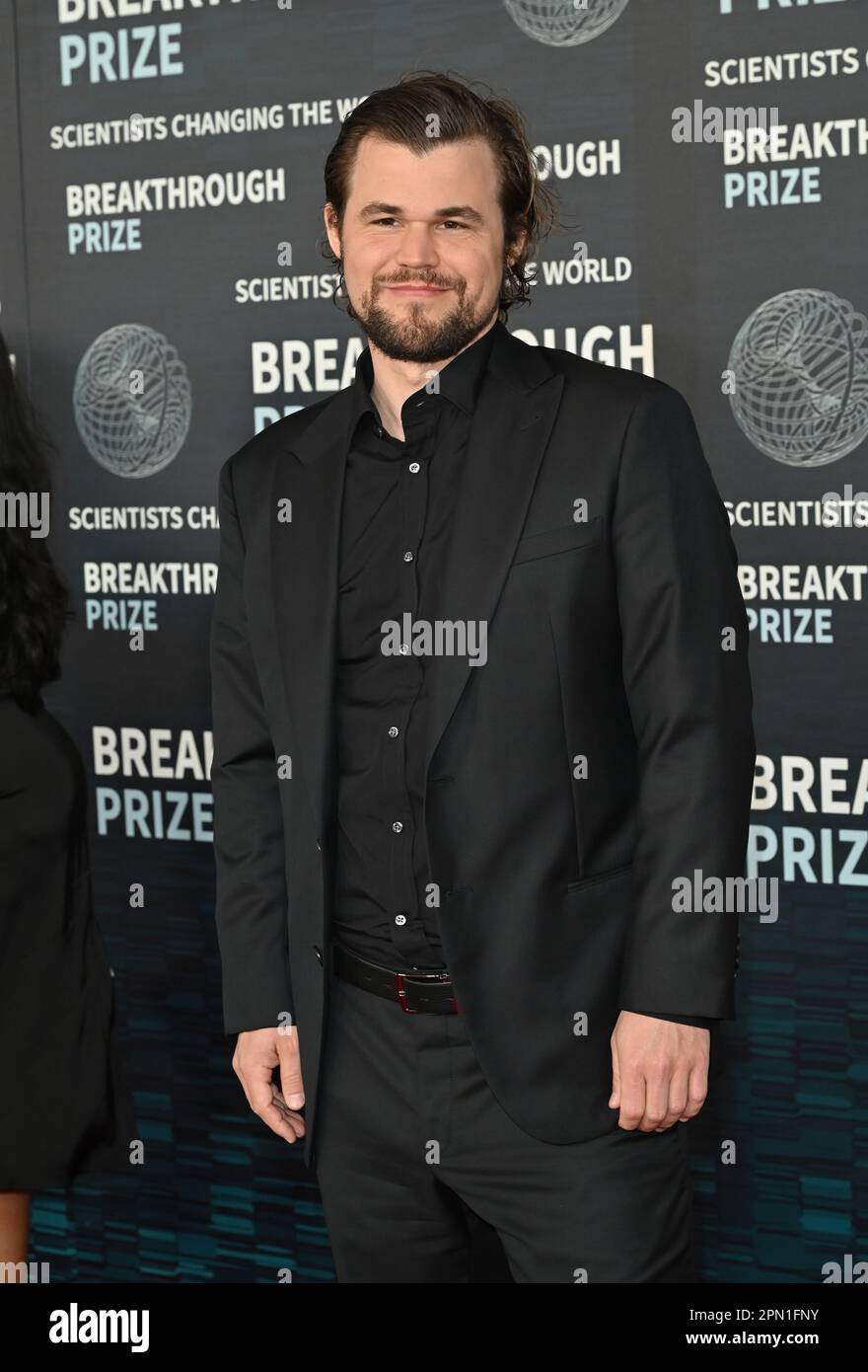 Magnus Carlsen at the 2023 Breakthrough Prize Ceremony for Science ...