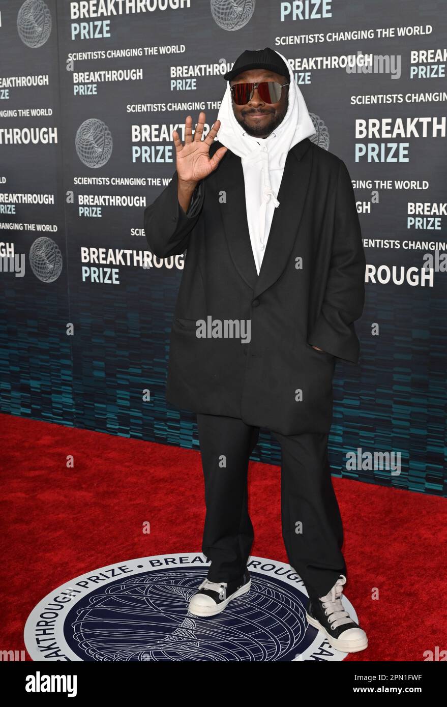 will.i.am at the 2023 Breakthrough Prize Ceremony for Science ...