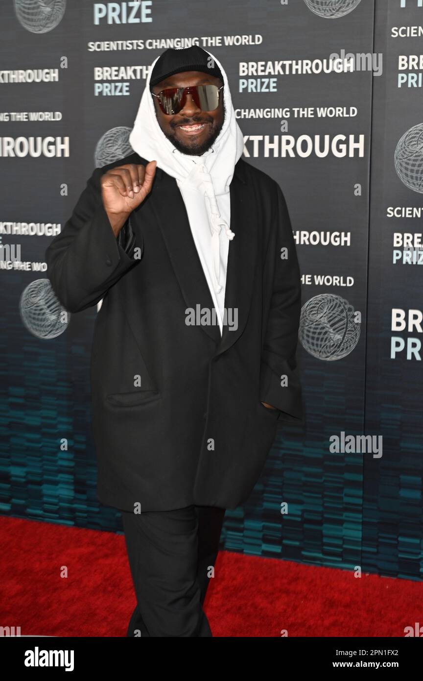 will.i.am at the 2023 Breakthrough Prize Ceremony for Science ...
