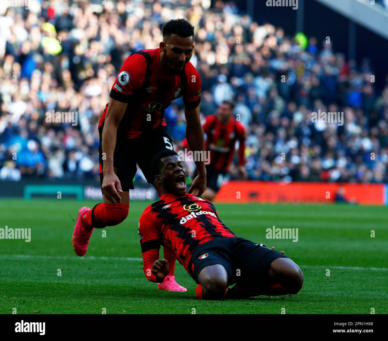 Dango Ouattara celebrates winning goal during the English Premier ...