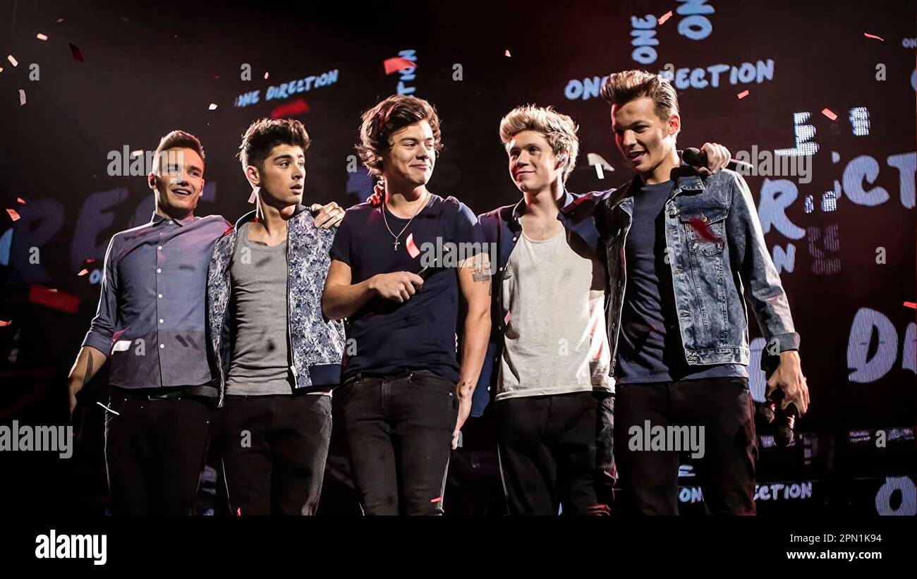 HARRY STYLES, ZAYN MALIK, LIAM PAYNE, NIALL HORAN and LOUIS TOMLINSON in ONE DIRECTION: THIS IS ...