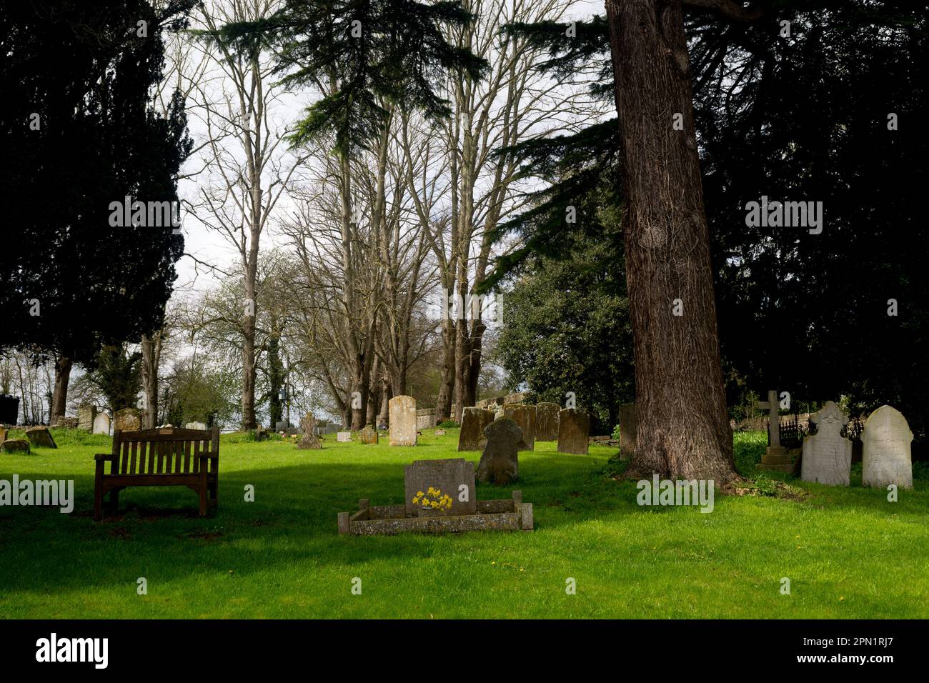 St. Nicholas churchyard, Tackley, Oxfordshire, England, UK Stock Photo ...