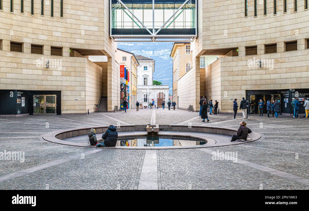 The MART - Museo di arte moderna e contemporanea di Trento e Rovereto ...