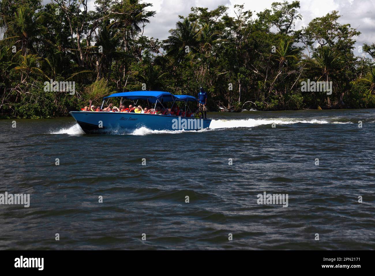 Belize tour guide hi-res stock photography and images - Alamy