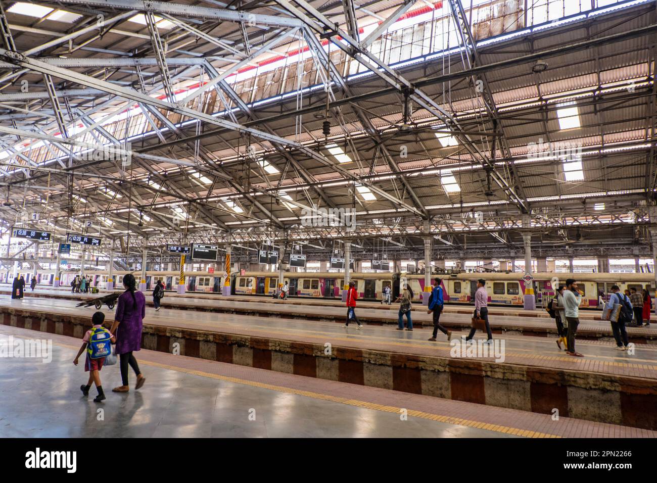 CSMT railway station, Mumbai, India Stock Photo - Alamy