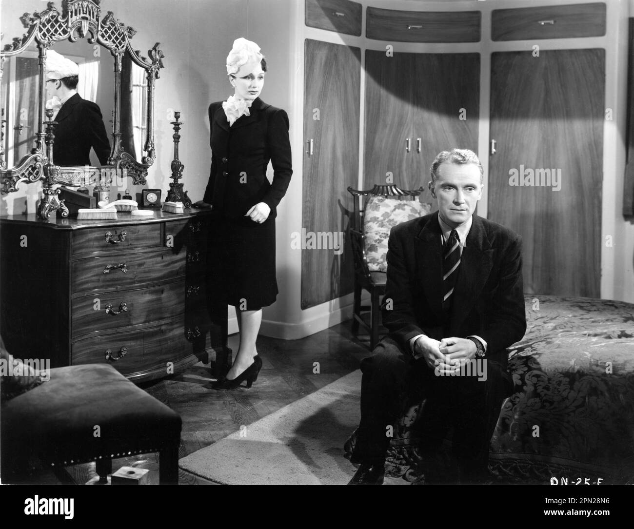 GOOGIE WITHERS and RALPH MICHAEL in The Haunted Mirror story directed ...