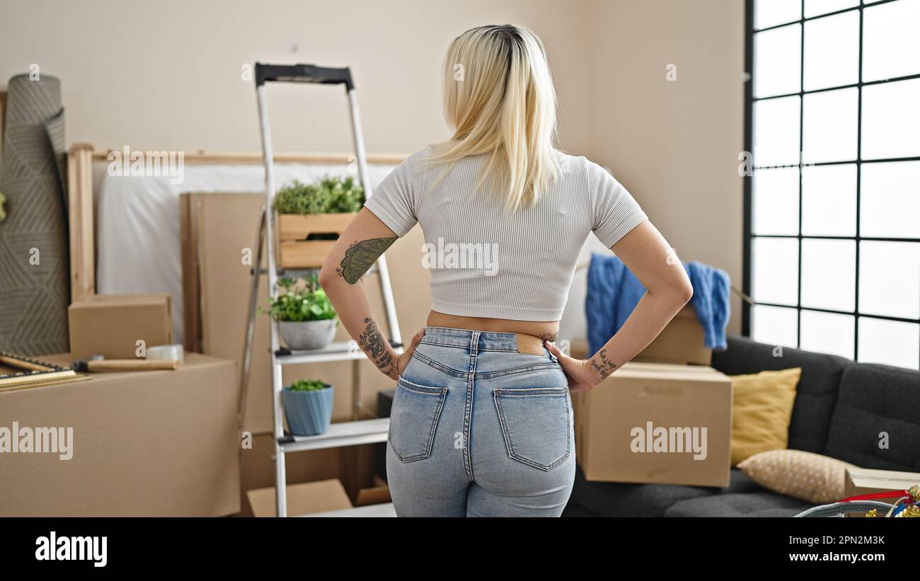 Move backwards woman hi-res stock photography and images - Alamy