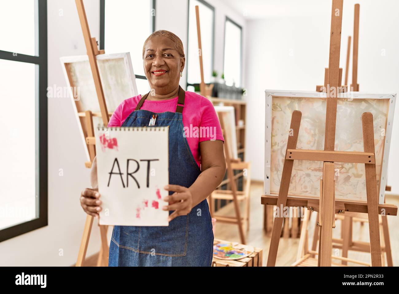 Middle class african american drawing hi-res stock photography and ...