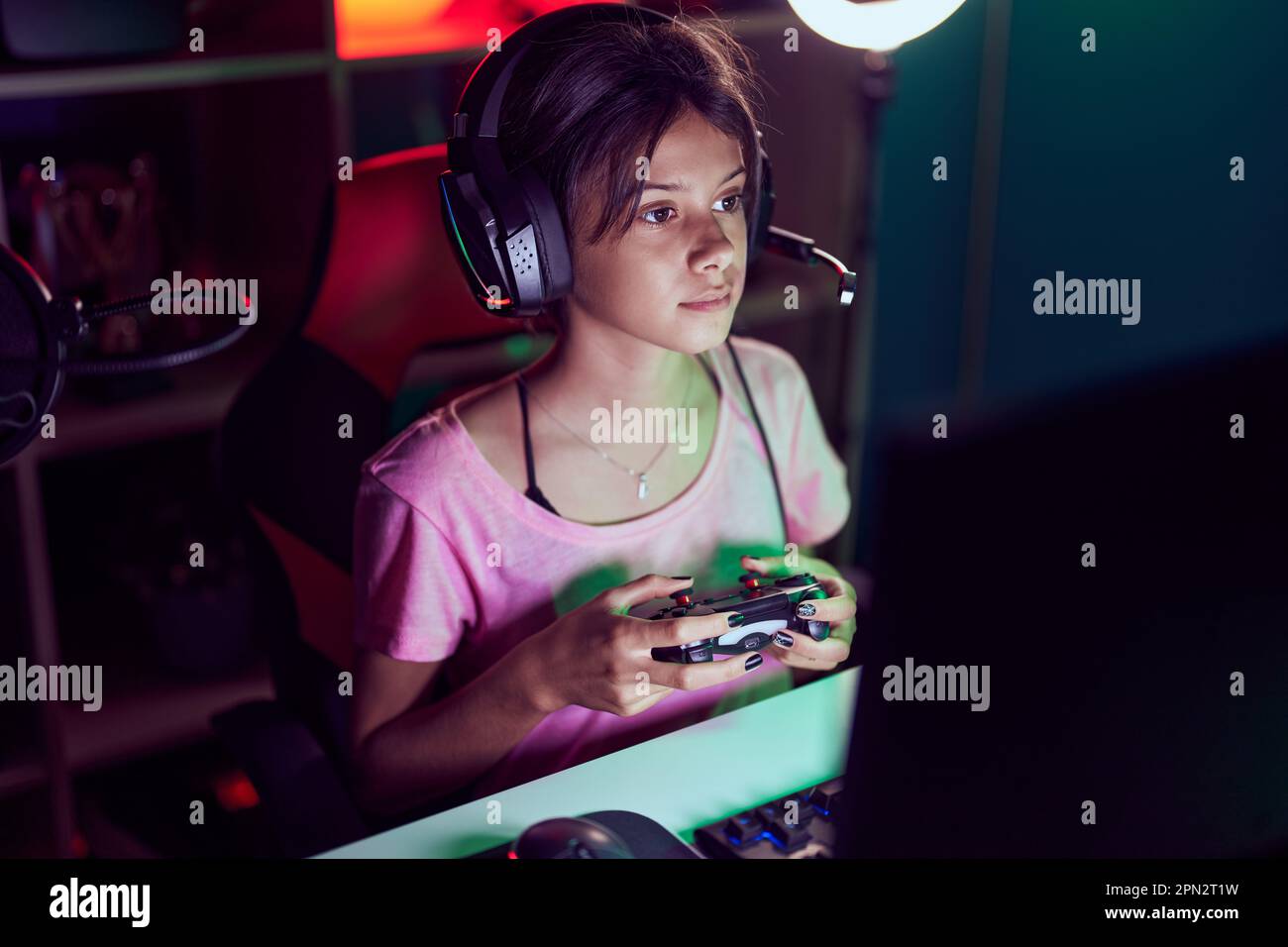 Hispanic kid girl gamer playing hi-res stock photography and images - Alamy