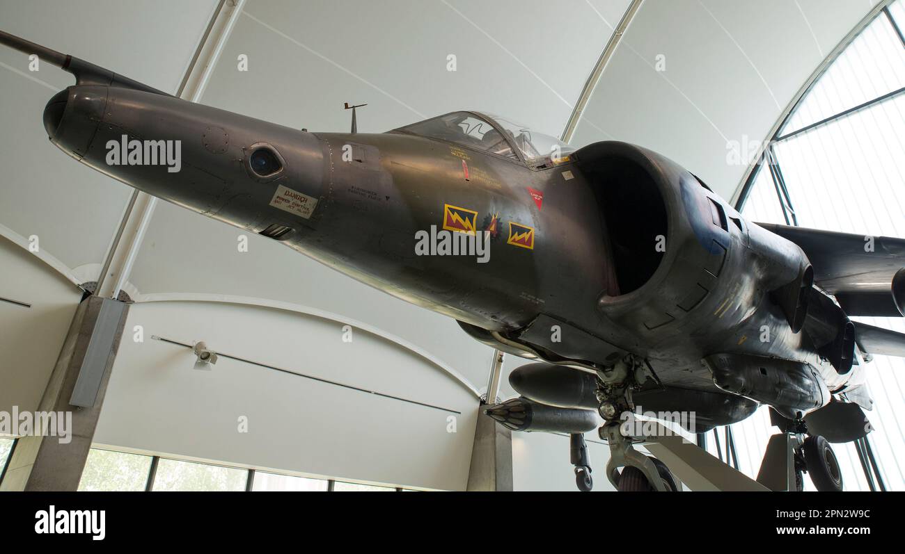 Harrier gr3 hi-res stock photography and images - Alamy