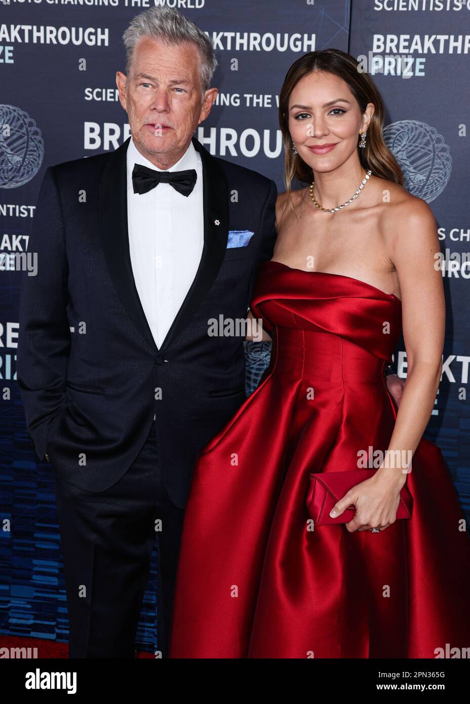 LOS ANGELES, CALIFORNIA, USA - APRIL 15: David Foster and wife ...